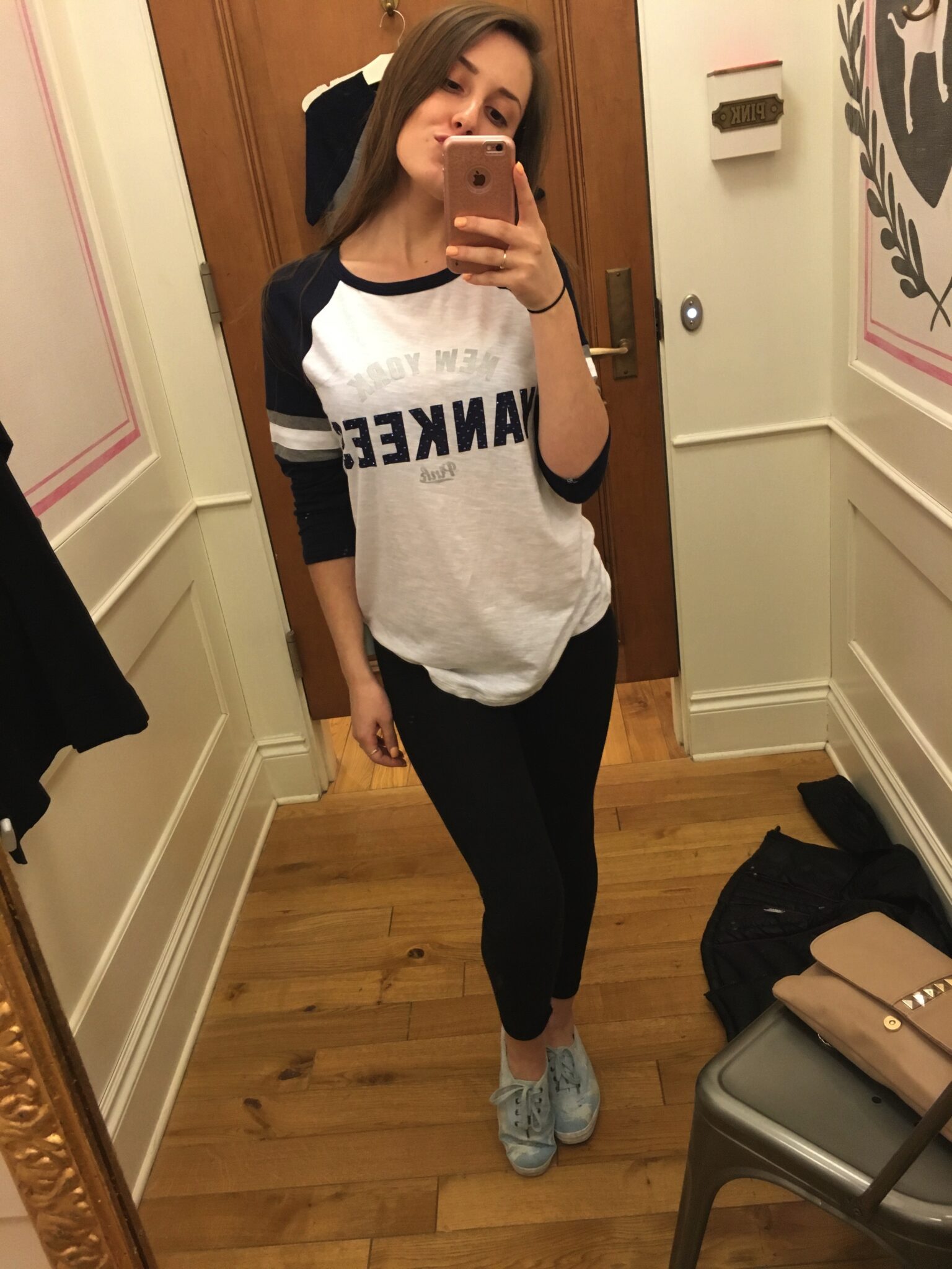 328D-Solo para miembros VIP – Pack de jovencitas